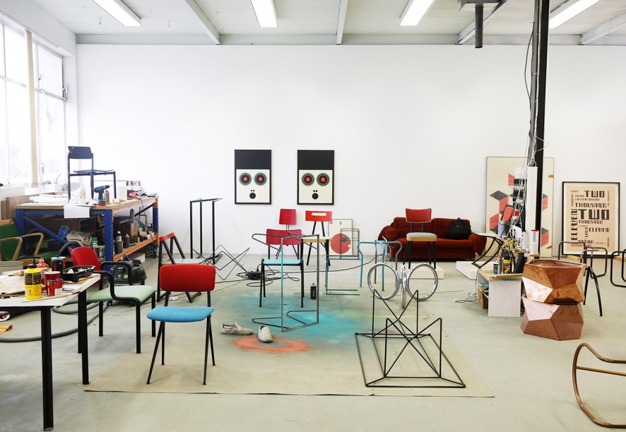 Dutch Artist Thomas Raat - Sight Unseen