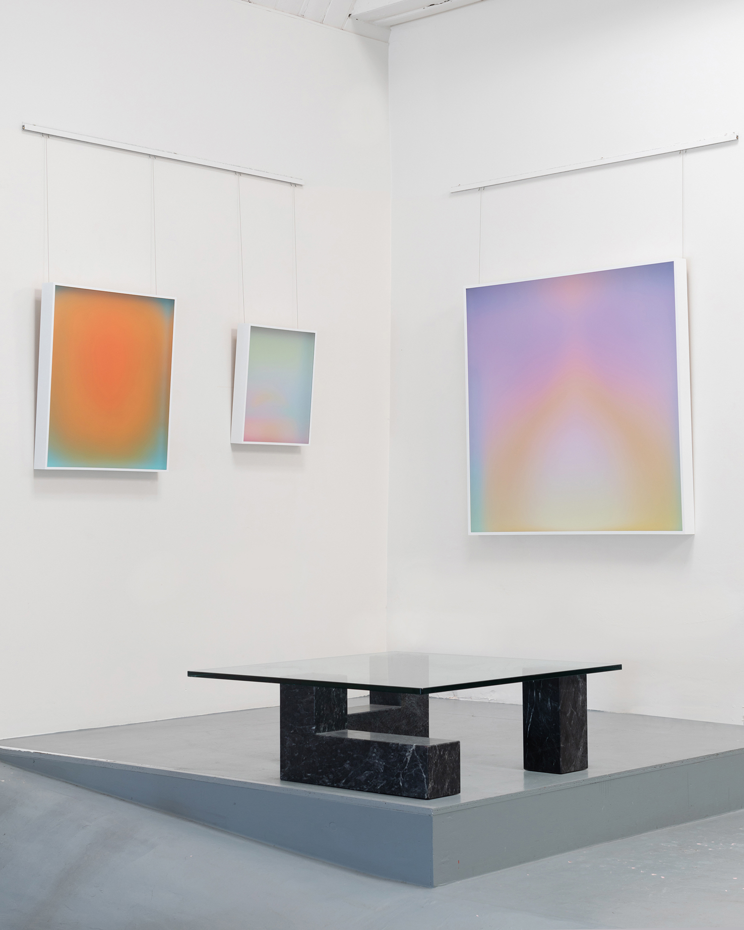 Daniel O'Toole's New Gradient Works Provoke a Distortion of the Senses ...