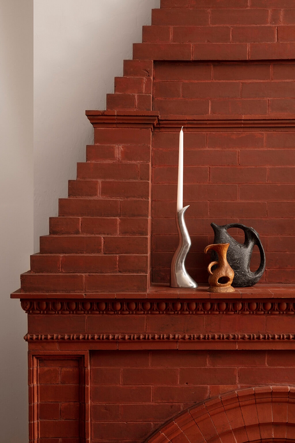 A 1920s Brooklyn Brownstone Offers the Perfect Backdrop for Kim ...