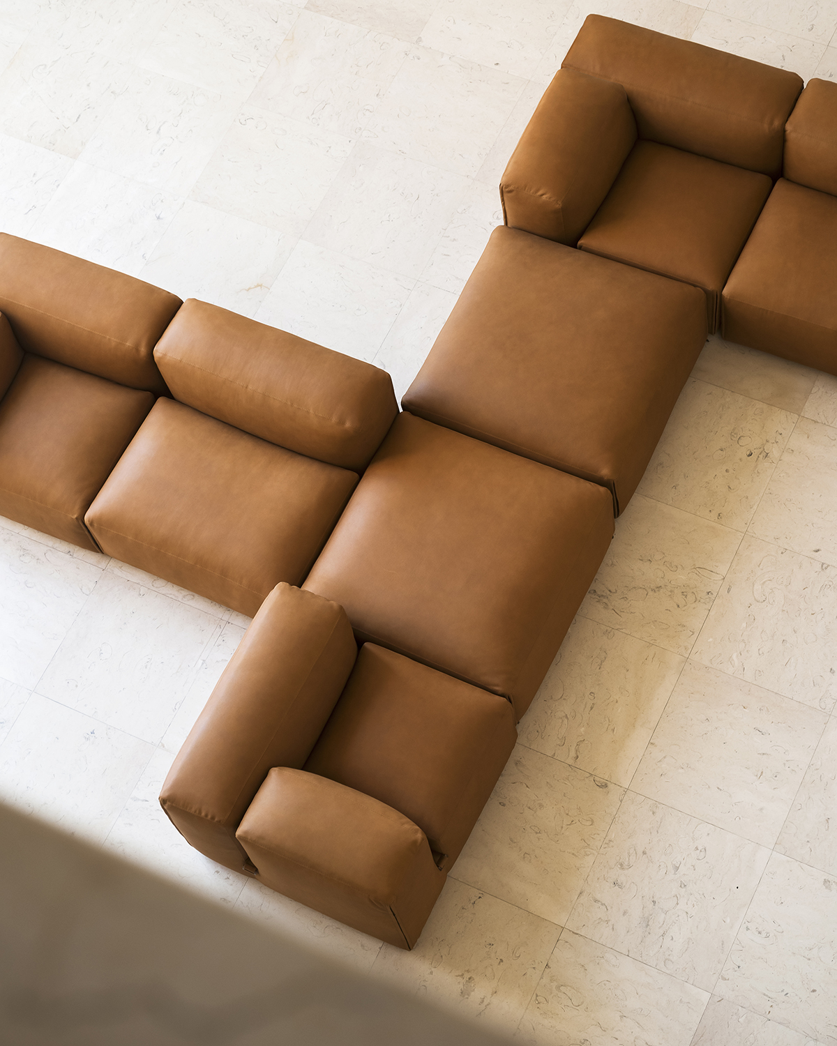 The Latest Iconic Italian Sofa Reissue, Bellini's 1972 Le Mura, Has ...