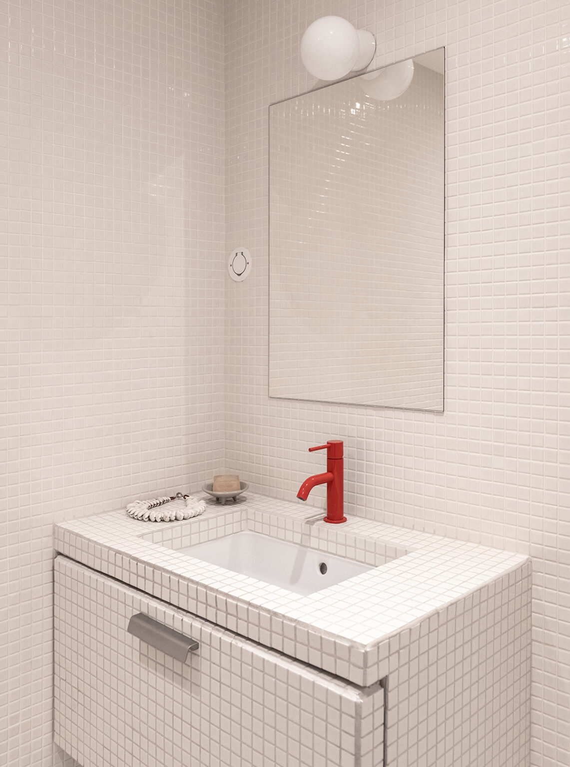 PaulineBorgia_JEANNE43@BCDFStudio - Sight Unseen