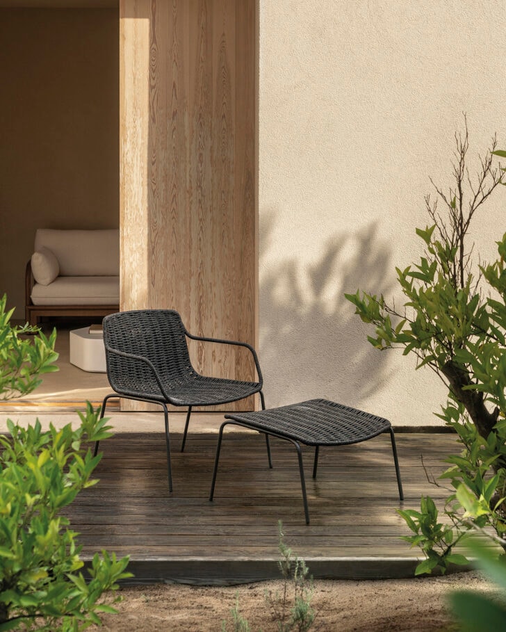 These Woven Outdoor Chairs Are Built to Withstand the Test of Time — As ...