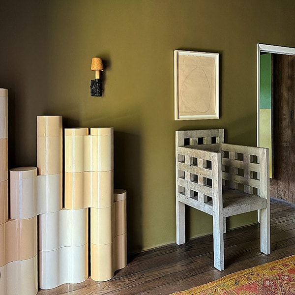 EDITORS' LIST - Sight Unseen