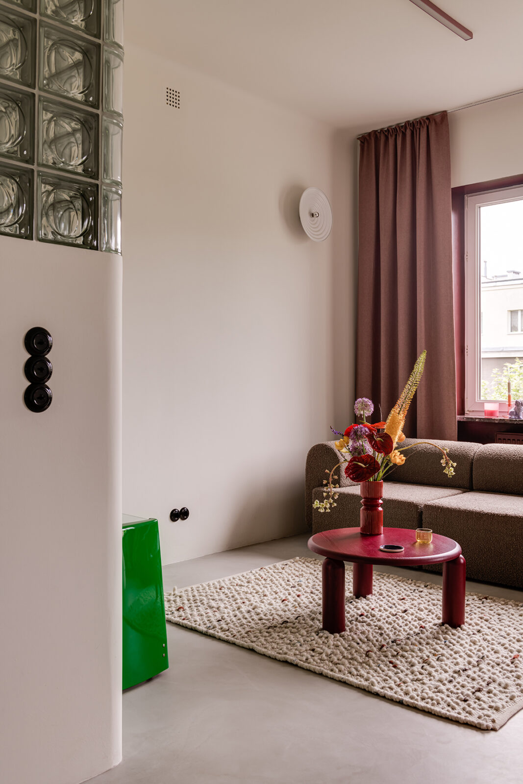 Postmodernism — and Plywood Veneer — Get Cozy in This Tiny Warsaw ...