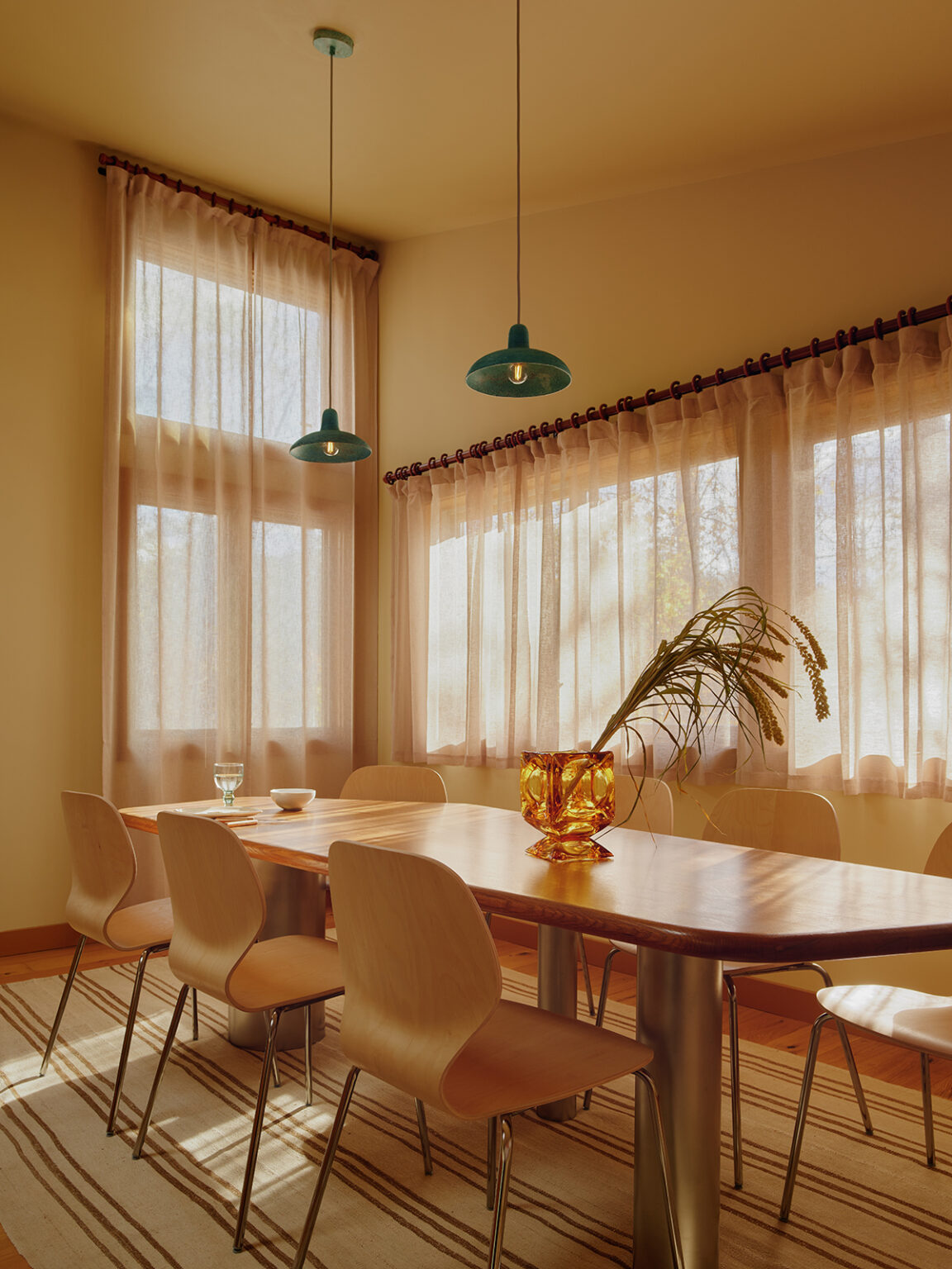 Nick Spain Designed This Massachusetts Lake House After Encouraging His ...